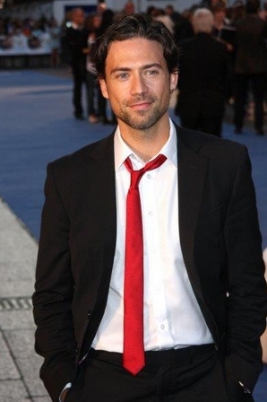 Bio Adam Rayner | Showbizzsite