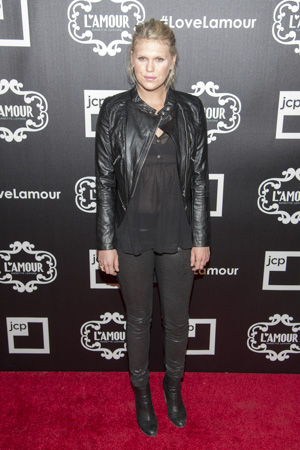 Bio Alexandra Richards | Showbizzsite