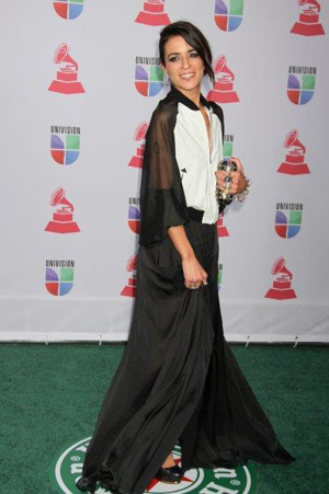 Bio bebe | Showbizzsite