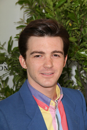 Bio Drake Bell | Showbizzsite