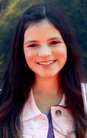 Bio Eva Bella | Showbizzsite