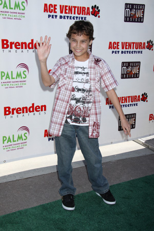 Bio Hunter Clary | Showbizzsite