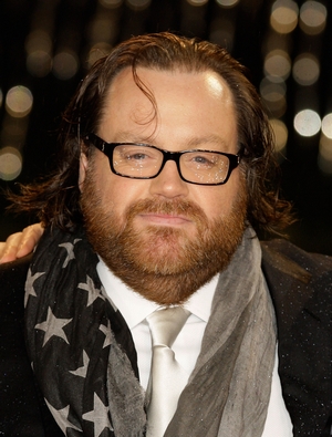 Bio John Moore | Showbizzsite