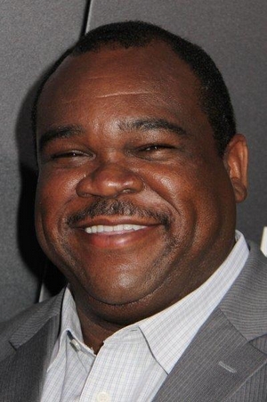 Bio Leonard Earl Howze | Showbizzsite