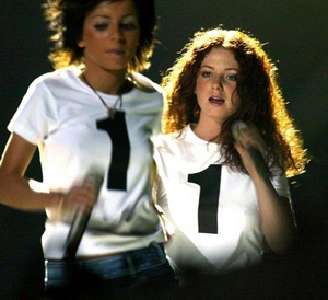 Bio t.A.T.u. | Showbizzsite