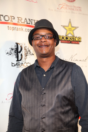 Eric Goens serveert authentieke gesprekken in Bar Goens, live bij VTM ...