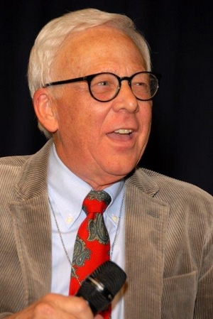 Bio William Christopher | Showbizzsite