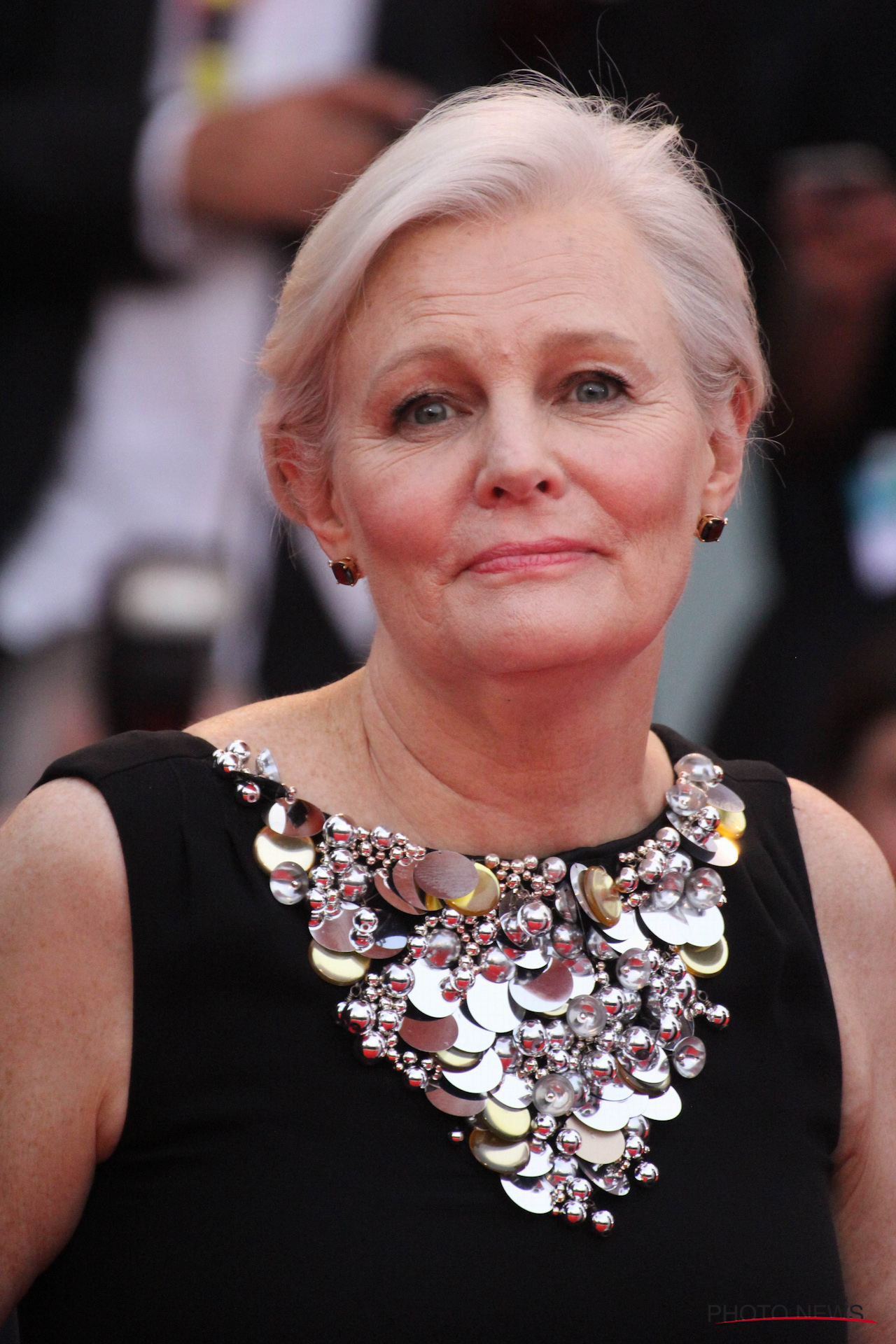 Bio Mary Harron | Showbizzsite