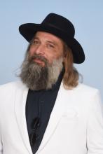 Len Neefs wil het maken in de muziek | Showbizzsite