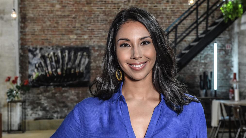 Danira krijgt slappe lach omwille van laag IQ Philippe Geubels ...