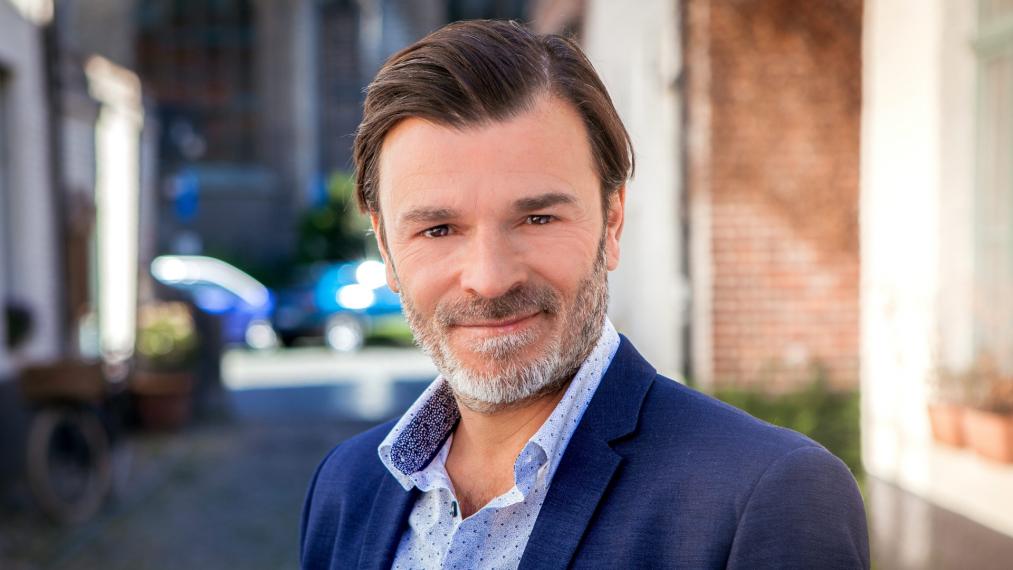 Geert Hunaerts to the rescue | Showbizzsite