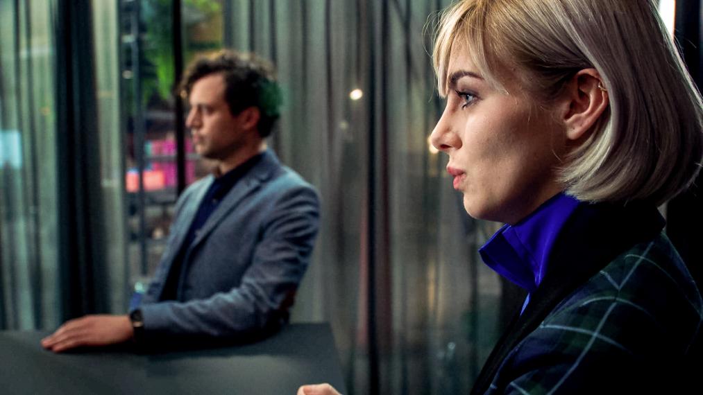 Lisa - 123 (21/09/2021) | Showbizzsite