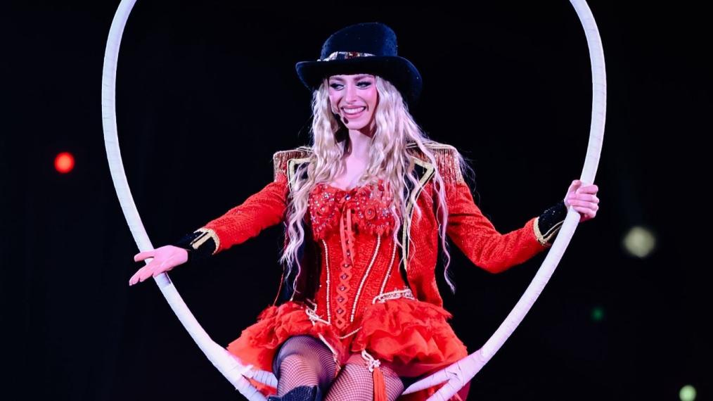 Camille post foto met verwondingen | Showbizzsite