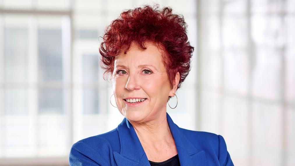 Blind Gekocht- makelaar Béa Vandendael last pauze in | Showbizzsite