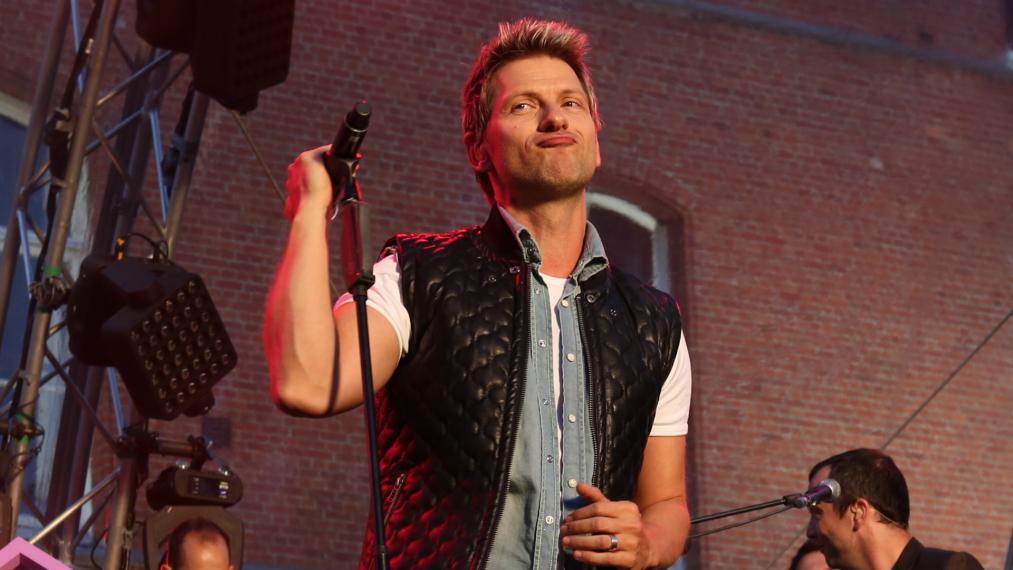 Gene Thomas: Vlaanderen Muziekland in Essen | Showbizzsite