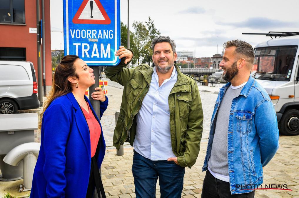 Familie-feest in De Parenclub met Gunther Levi en Roel Vanderstukken ...