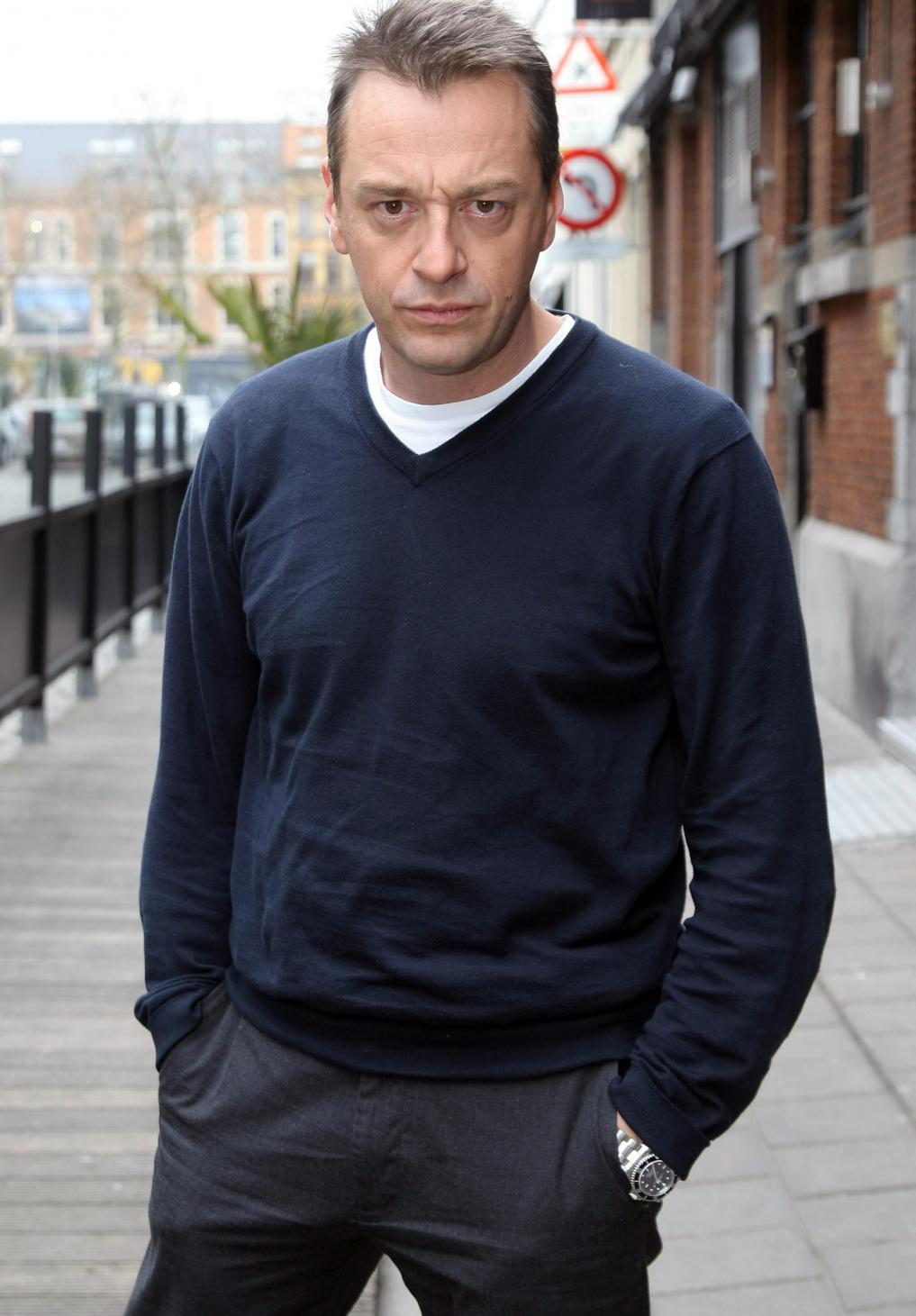 Tom Waes aan het front in tweede aflevering over Oekraïne | Showbizzsite