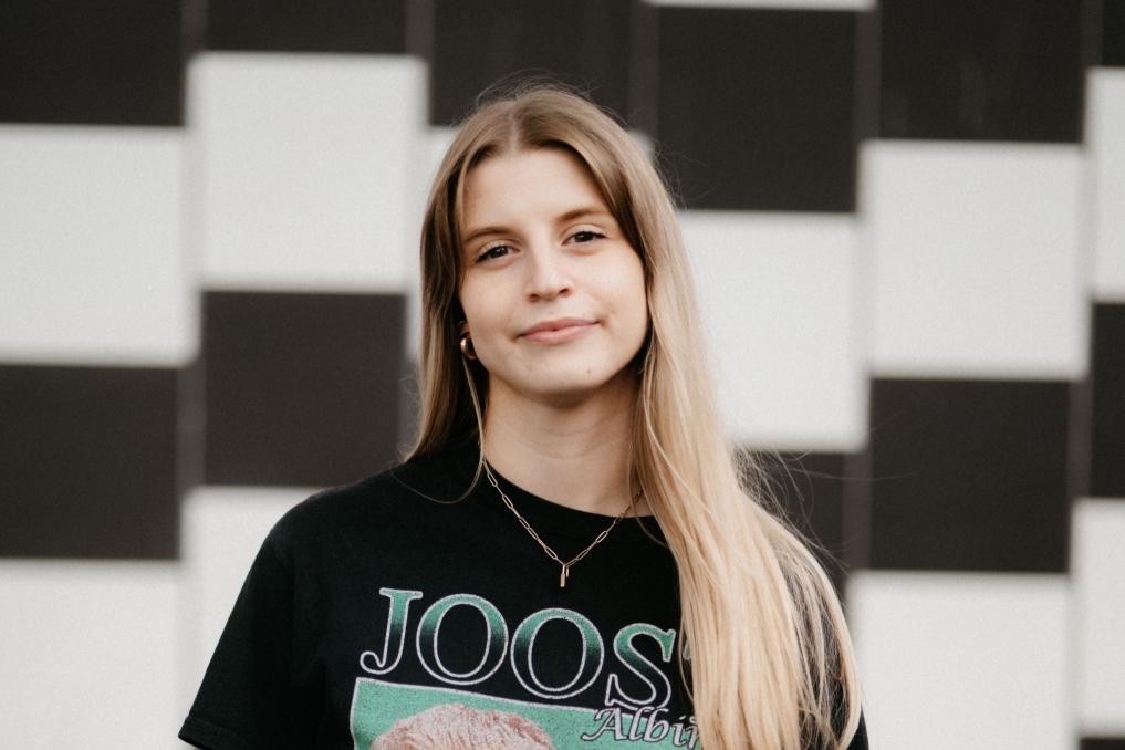 Nona Van Braeckel heeft ontzettend veel gemeen met grote ster ...