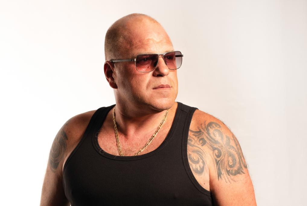 Sergio Quisquater verrast met nieuwe single 'Bang en Verscheurd ...