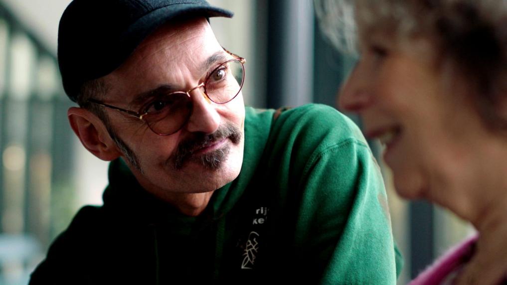 Bad guy Chris is terug in Thuis | Showbizzsite