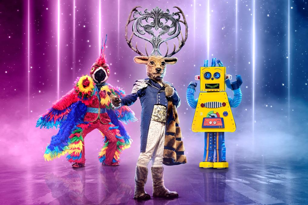Wie zijn Edelhert, Papegaai en Robot in The Masked Singer? | Showbizzsite