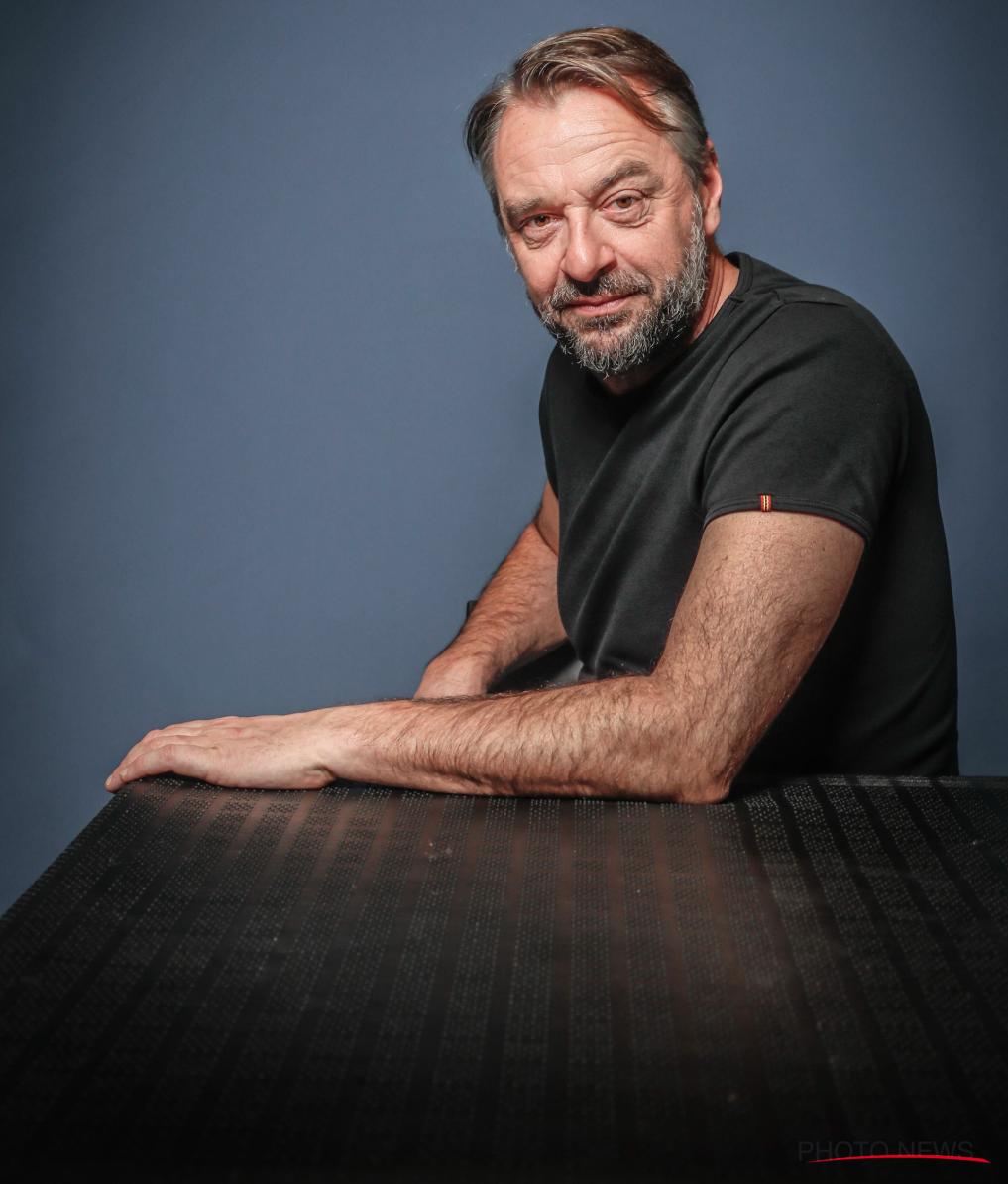 Tom Waes gaat undercover | Showbizzsite